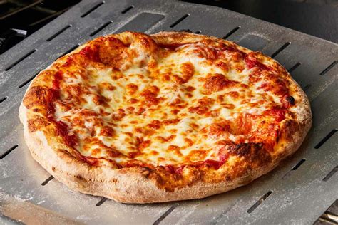 5 Facts About Pizza - Facts.net - Auto News