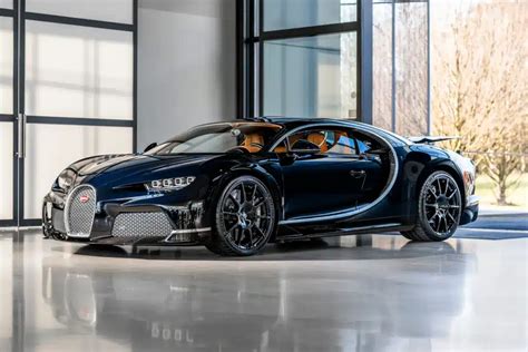 Bugatti Chiron Interior: Luxurious Design and Cutting-Edge Features ...